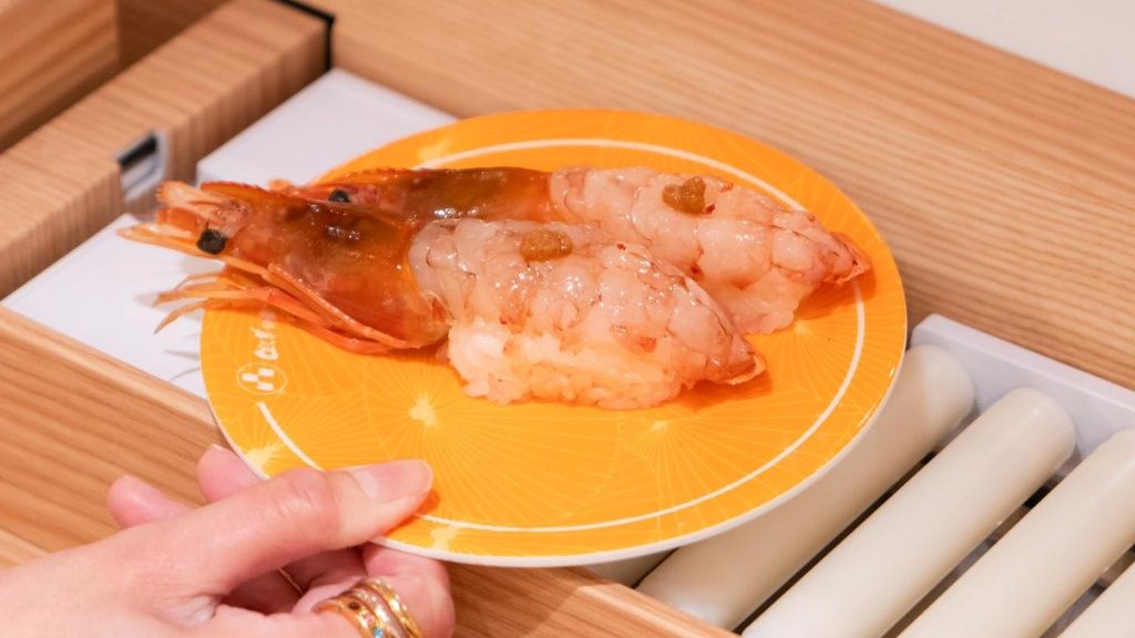 6 ร้านซูชิสายพาน ชอบซูชิคำไหนเลือกกินแค่คำนั้น | Friday Bangkok