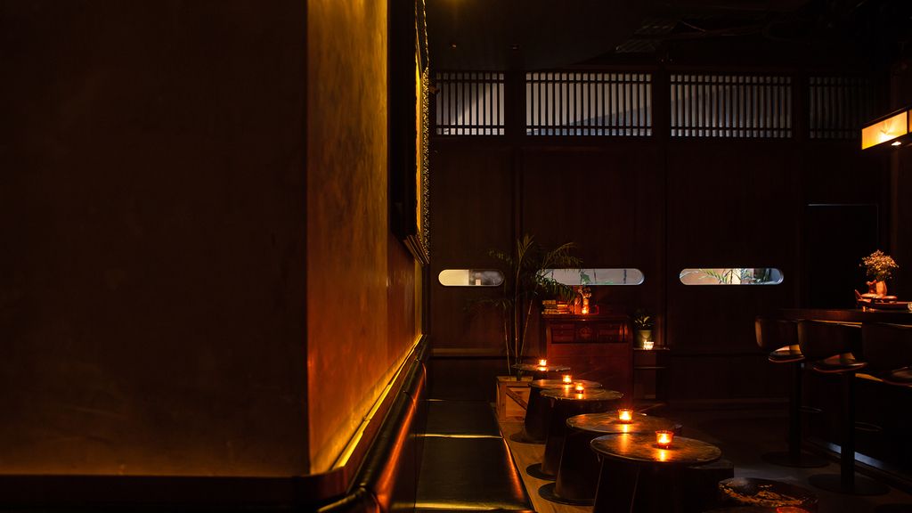 Bar 335 | Friday Bangkok
